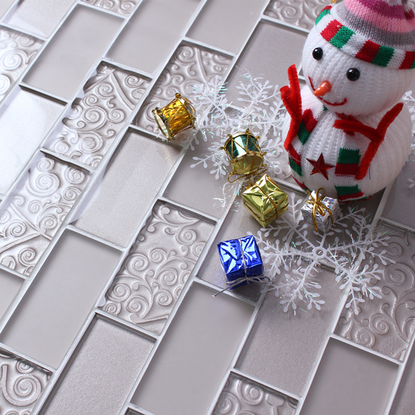 Popular Cloud Pattern Crystal Glass Mosaic Tile Wholesale China