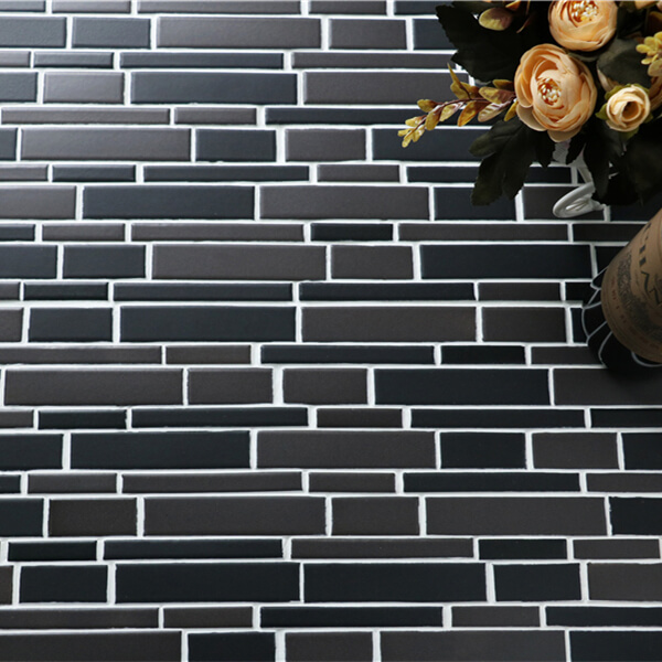 Black Gray Matte Ceramic Random Strip Mosaic Tiles Supplier