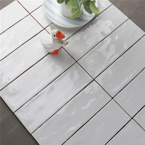 China Manufacturer Porcelain 65x200mm Wavy Glazed White Subway Tile ...